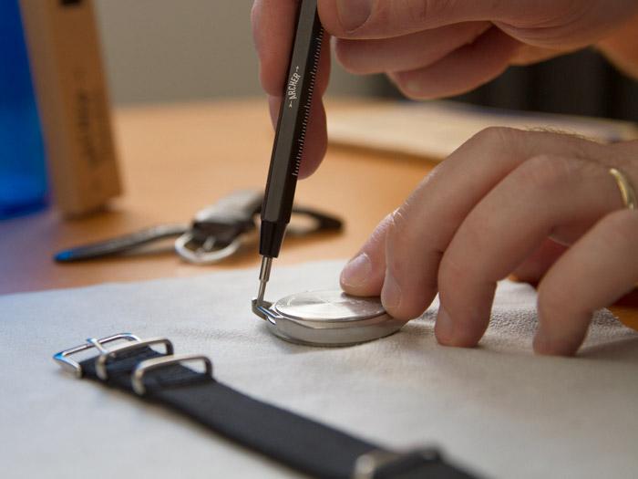 Spring Bar Tool – Archer Watch Straps